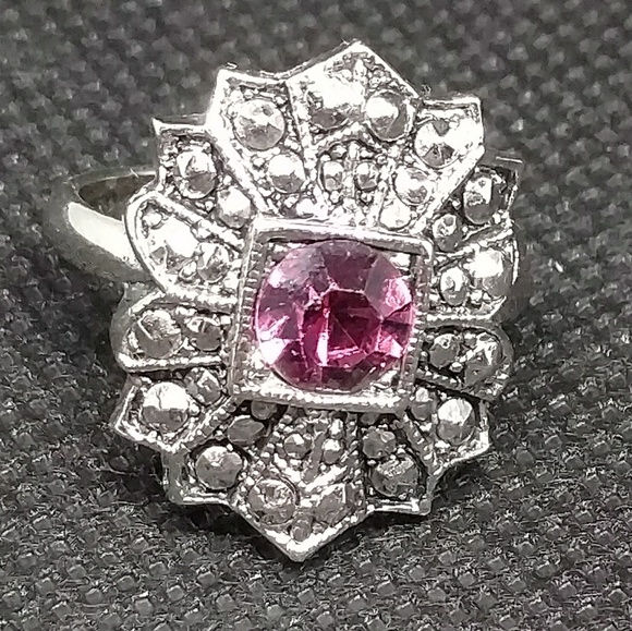 Vintage | Jewelry | Vintage Silver Tone And Purple Rhinestone Ring 7 ...
